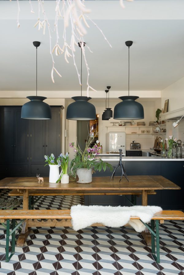 A very cool deVOL Kitchen in a stylish London home - The deVOL Journal ...