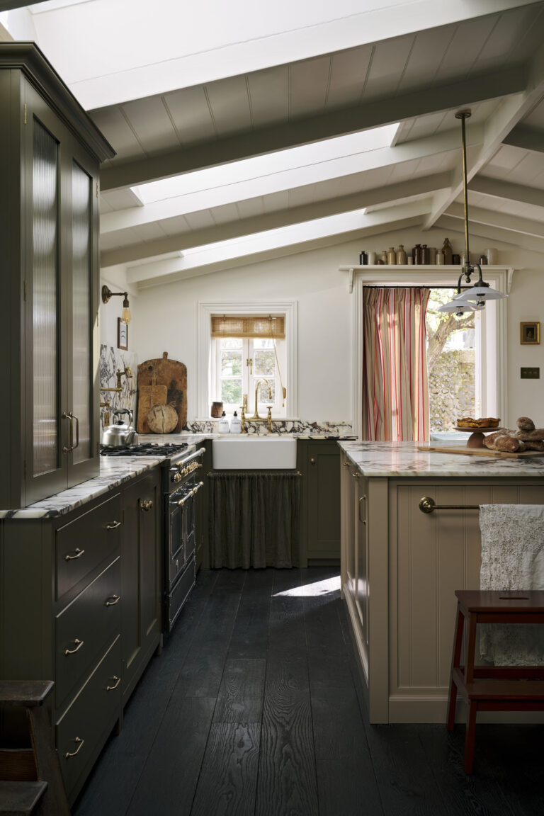 An Olive Green Shaker Kitchen on the Coast - The deVOL Journal - deVOL ...