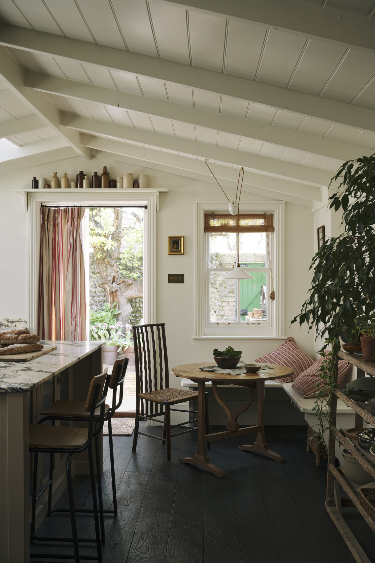 An Olive Green Shaker Kitchen on the Coast - The deVOL Journal - deVOL ...