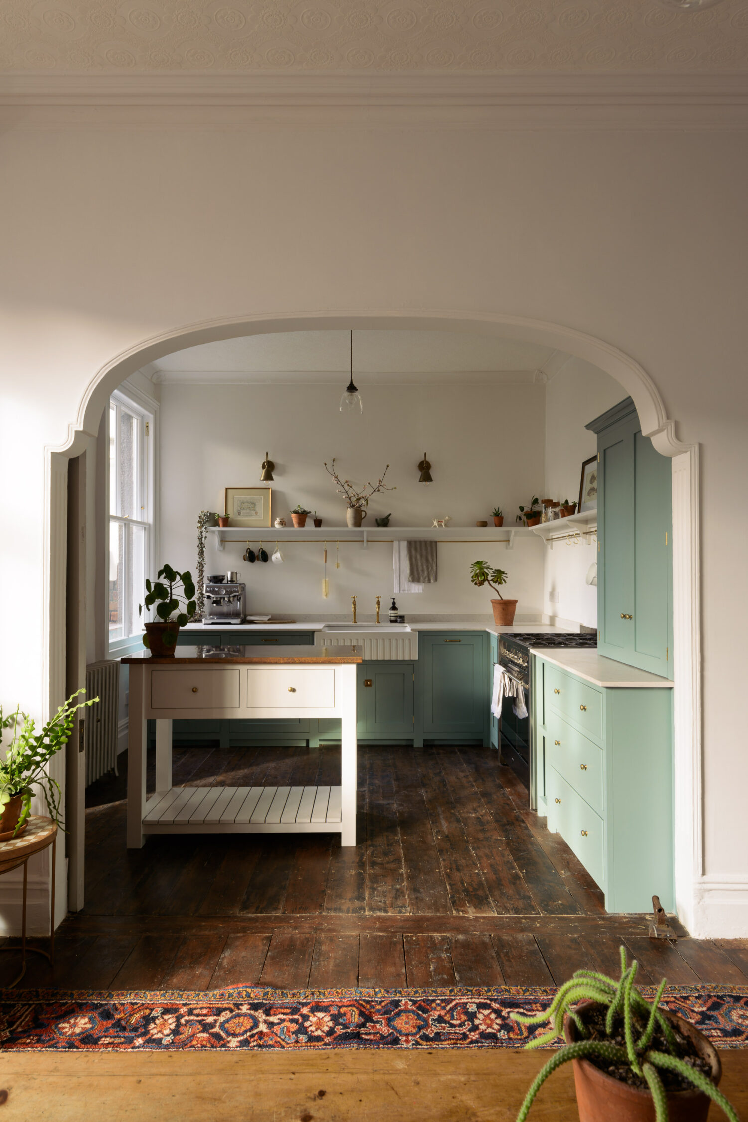 Do I need a kitchen island? - The deVOL Journal - deVOL Kitchens