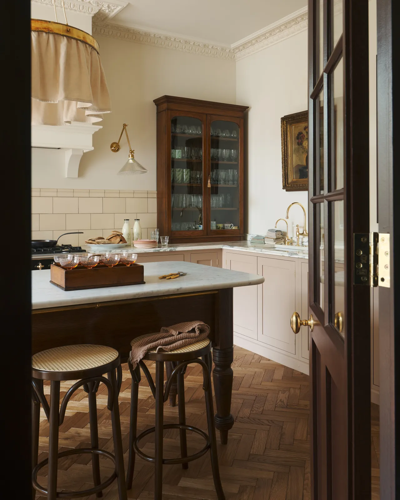 The Bentwood Café Stool | deVOL Kitchens